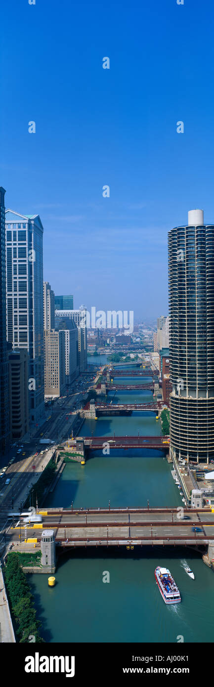 Chicago sun times building hi-res stock photography and images - Alamy