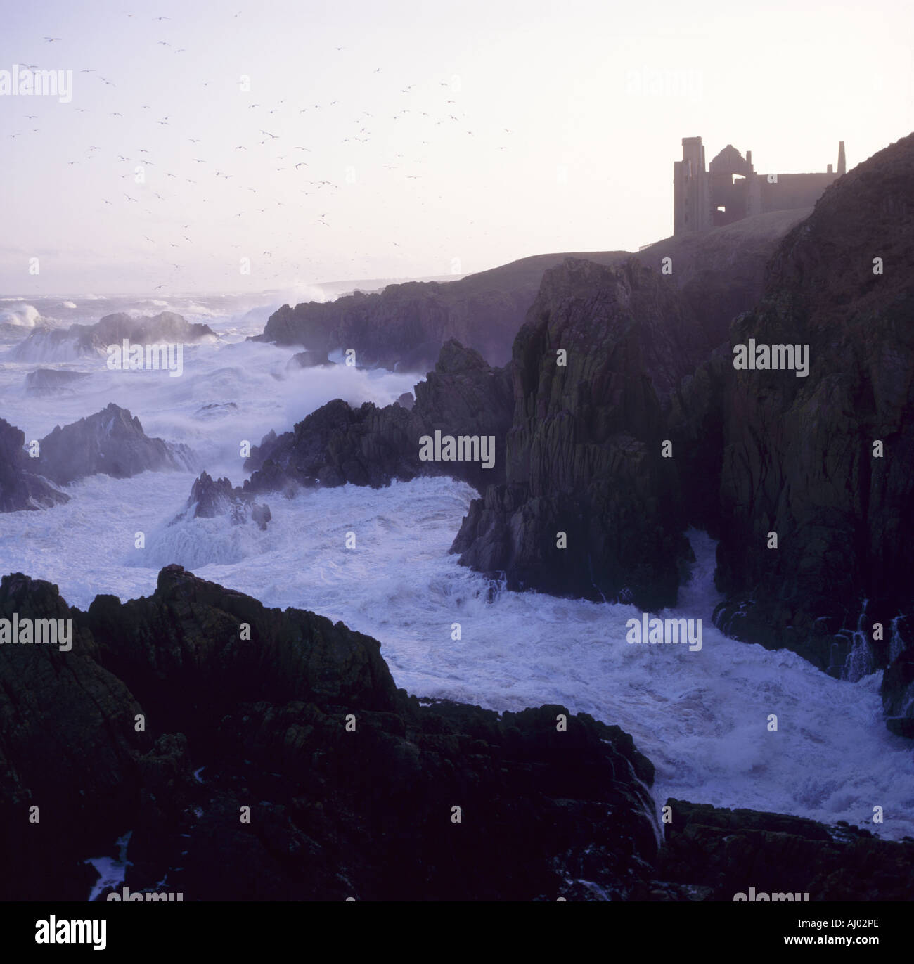 Slains castle winter hi-res stock photography and images - Alamy