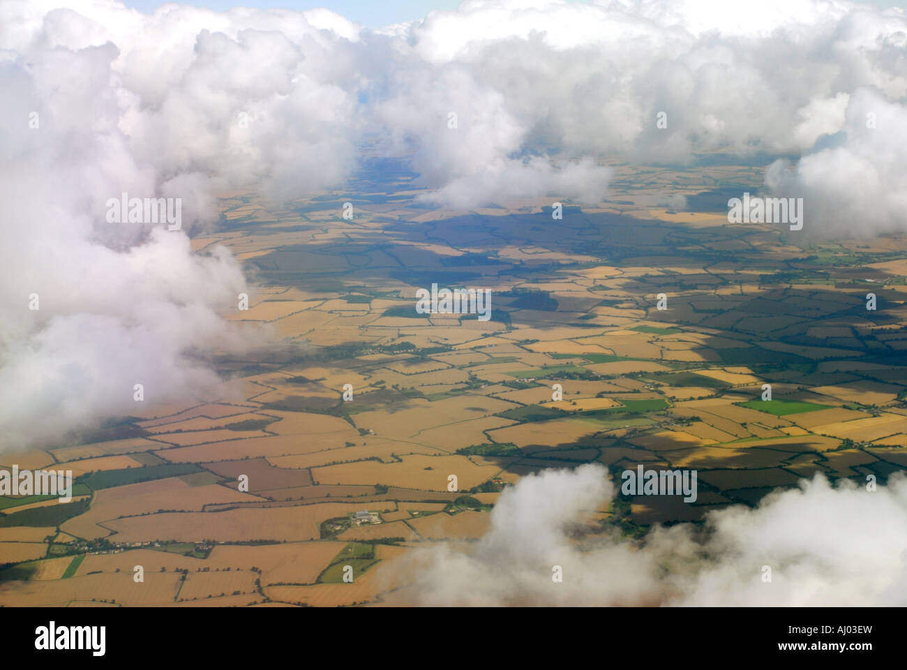 aerial view of parched summer fields in southern England Stock Photo ...