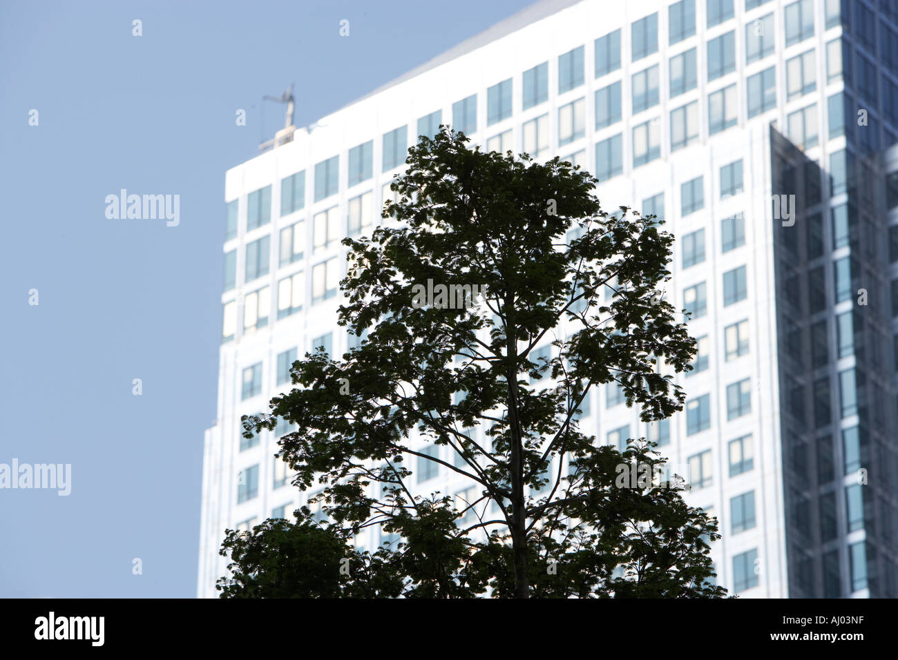 London england tower blocks hi-res stock photography and images - Alamy