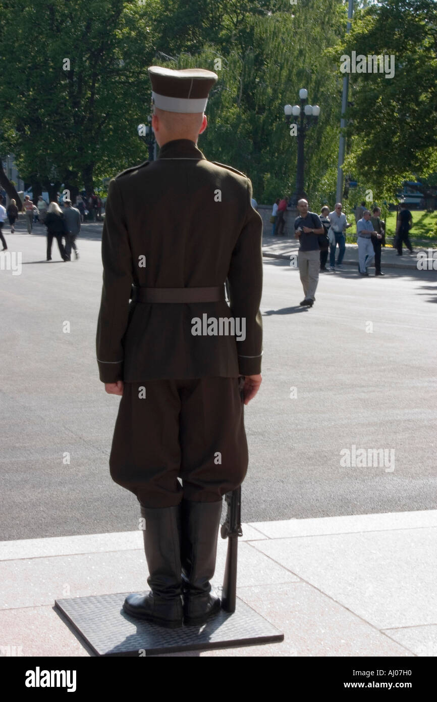 Army soldier military uniform standing weaponry hi-res stock ...