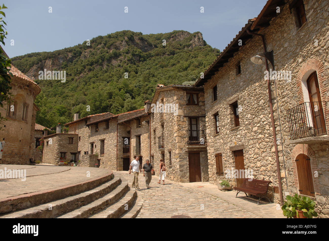 The Spanish village of Beget in Catalunya Stock Photo - Alamy