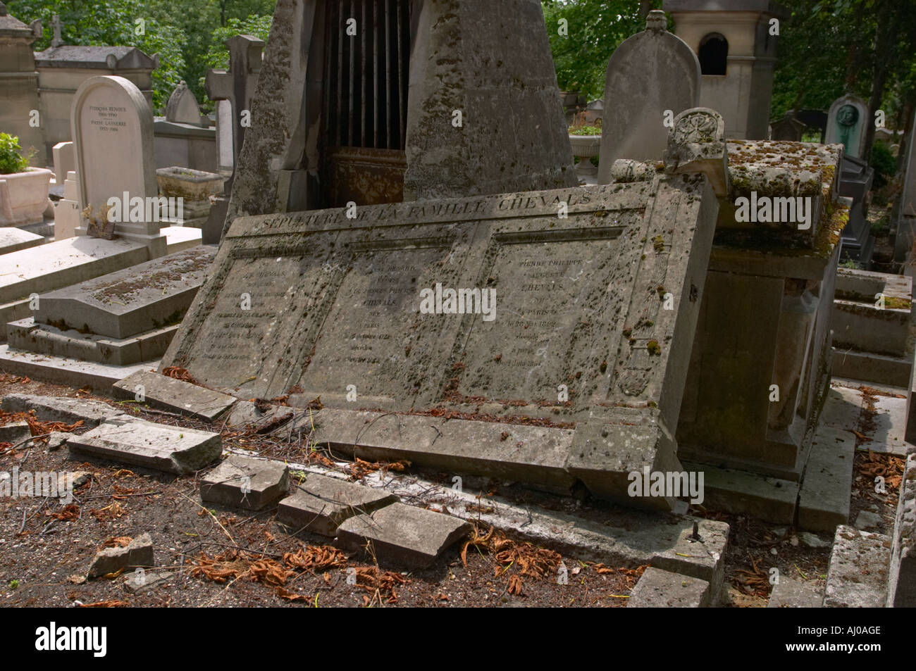 Broken stones in cemetery broken hi-res stock photography and images ...