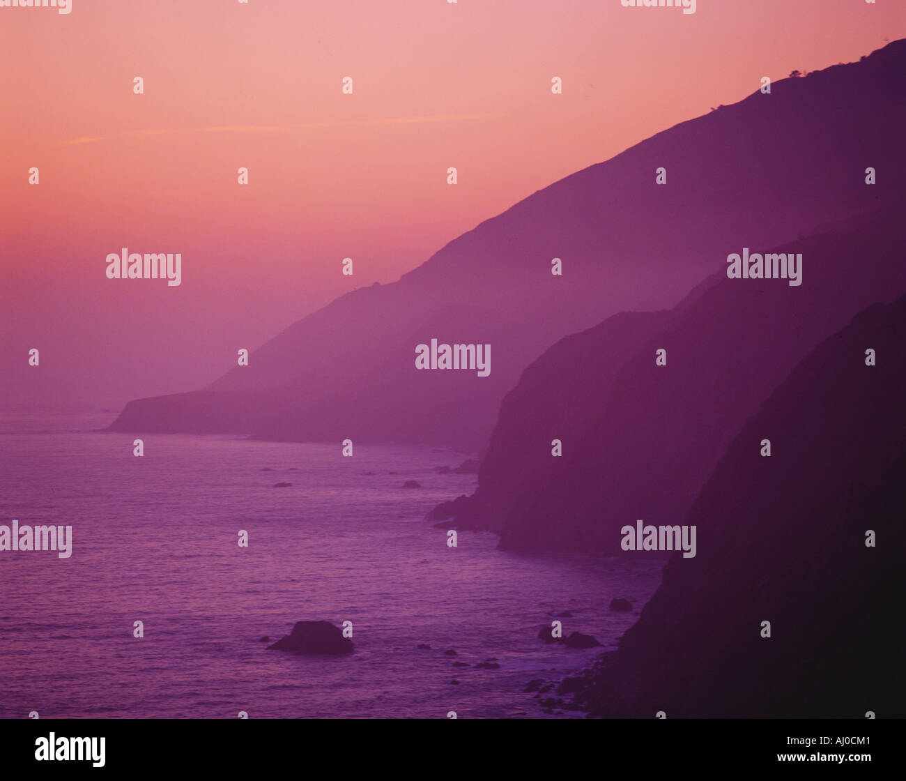 Purple sunset along pacific hi-res stock photography and images - Alamy
