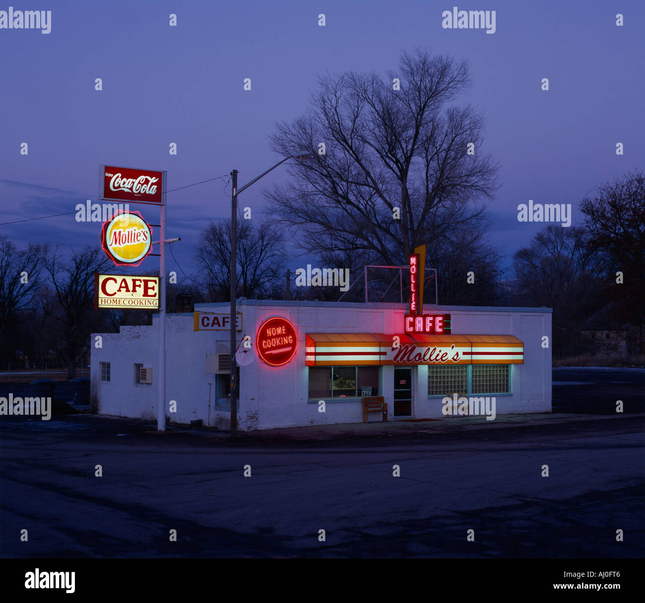 Snowville hi-res stock photography and images - Alamy