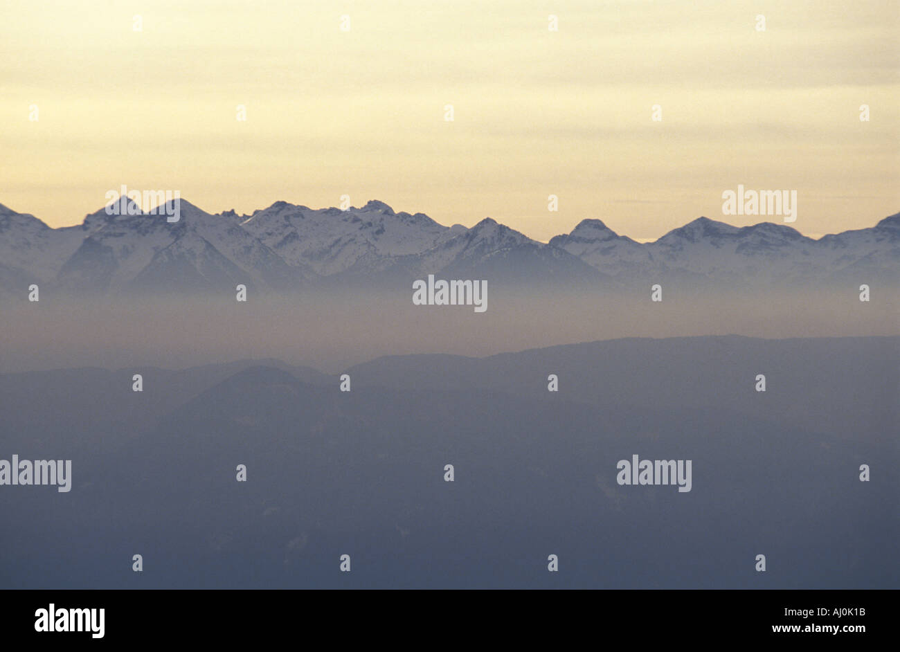 Mendola hi-res stock photography and images - Alamy