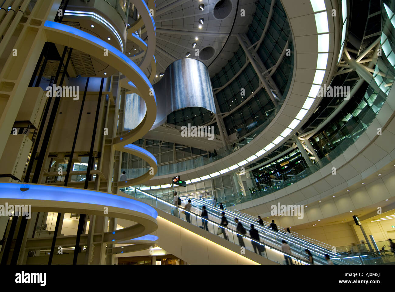 Giant public hall hi-res stock photography and images - Alamy