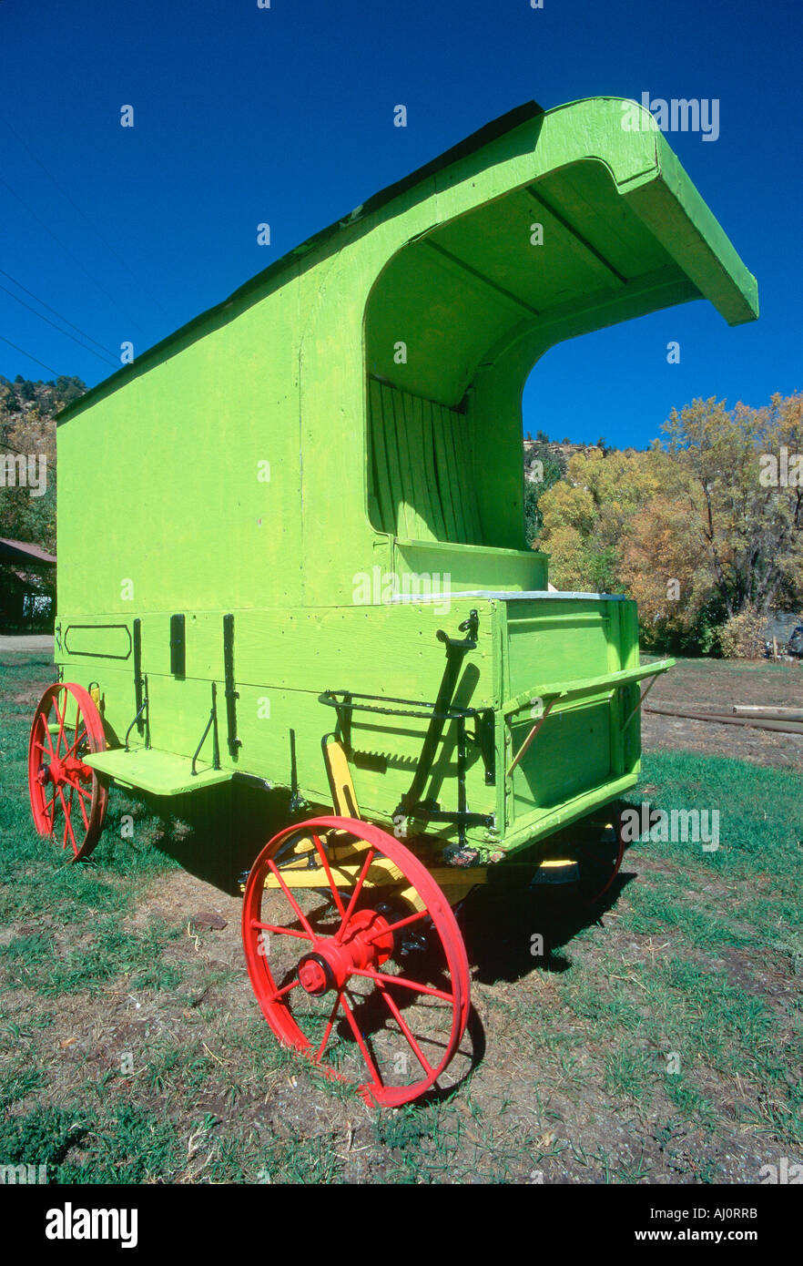 Antique horse drawn wagon hi-res stock photography and images - Alamy