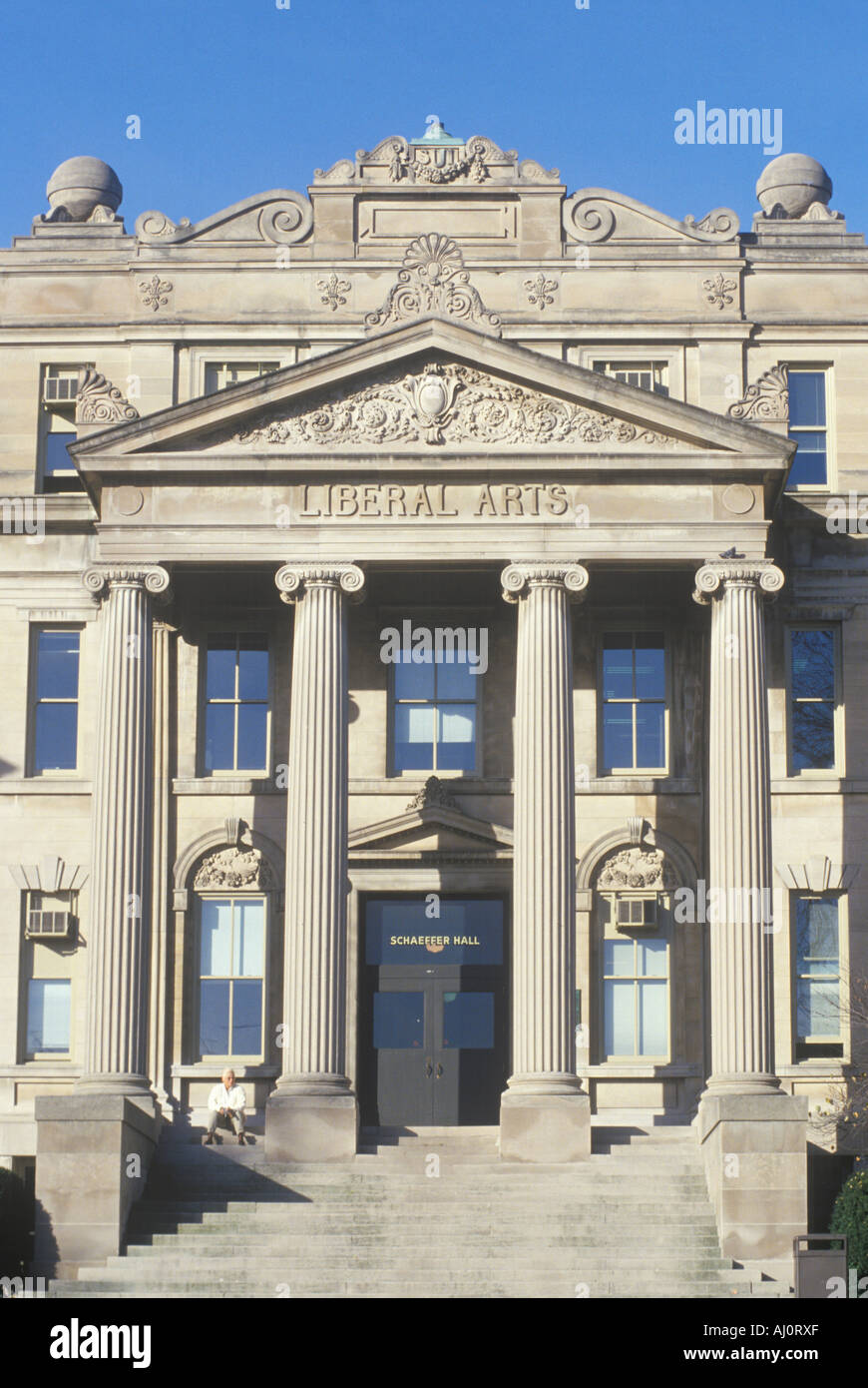 Liberal arts building hi-res stock photography and images - Alamy
