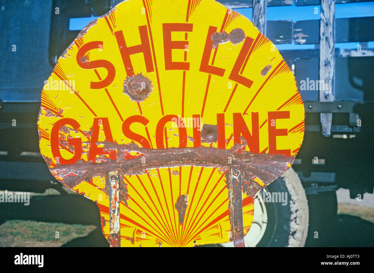 Shell Oil sign Stock Photo - Alamy