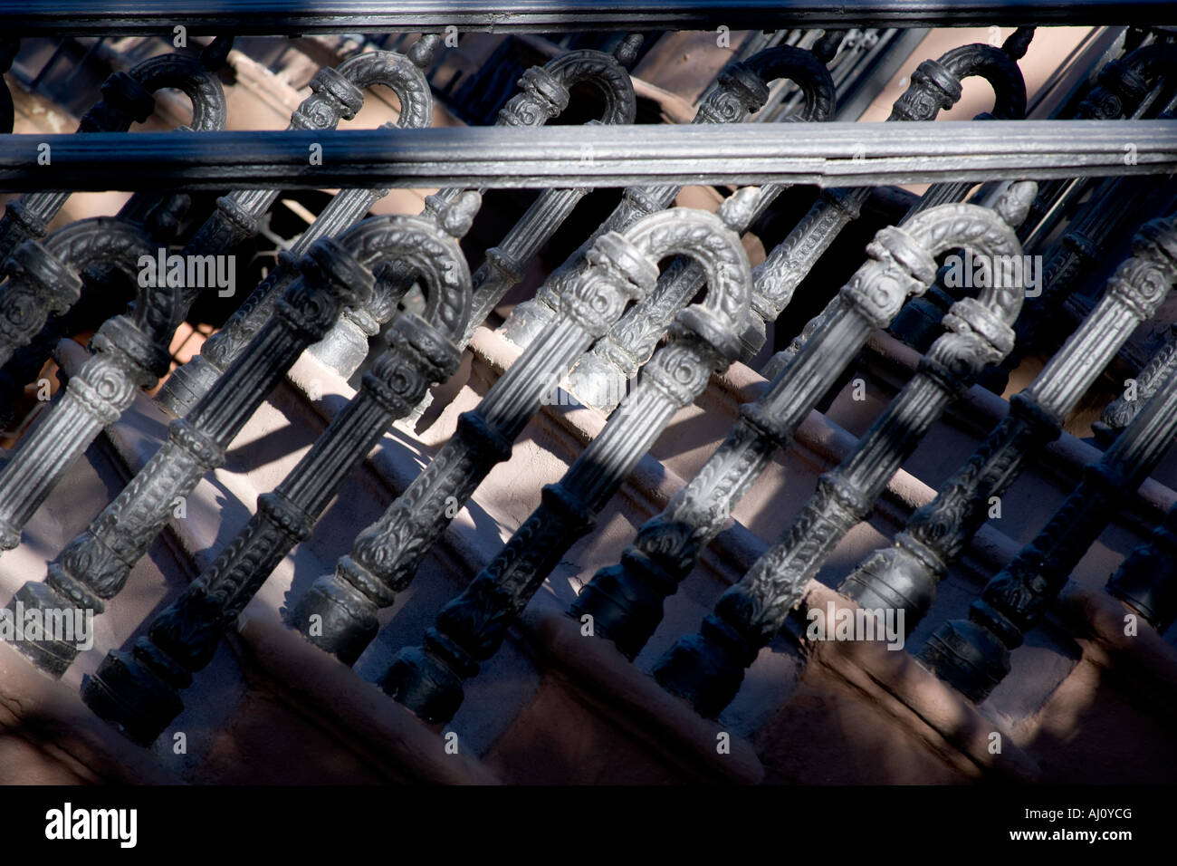 Cast iron railing hi-res stock photography and images - Alamy
