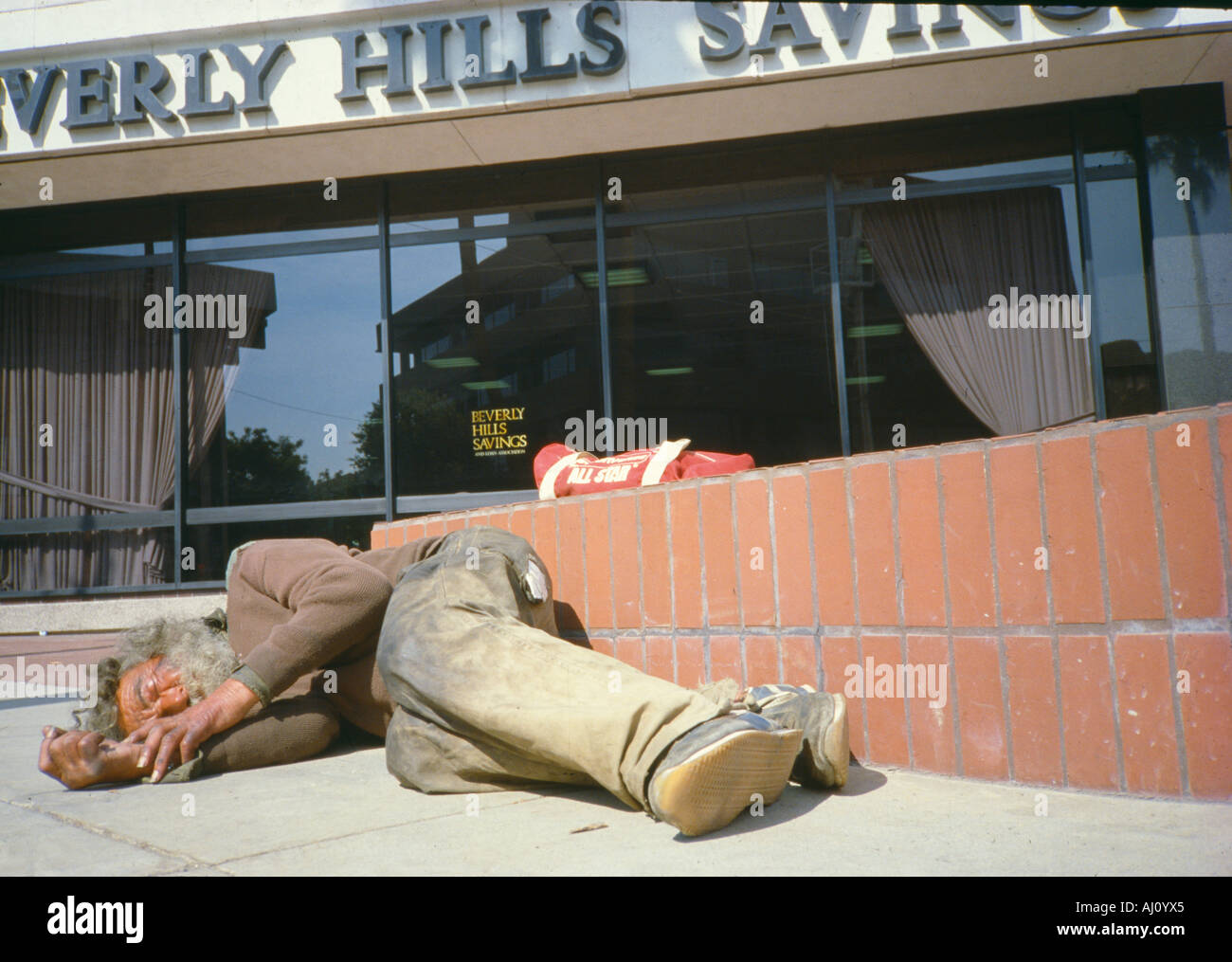 Man collapsed High Resolution Stock Photography and Images - Alamy