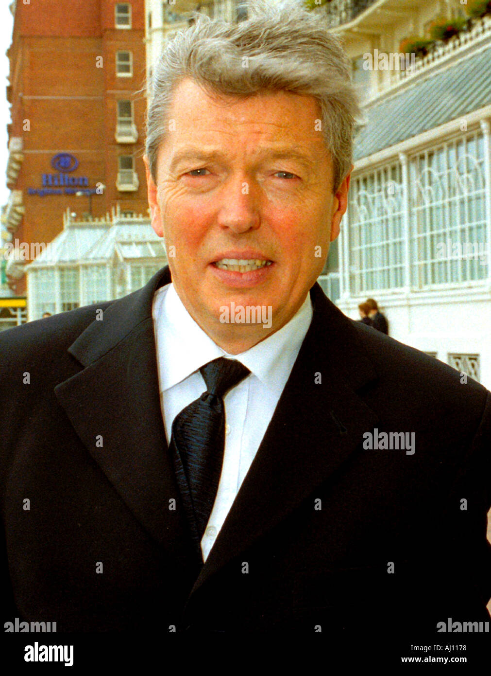 Alan Johnson Labour MP for Hull West and Hessel and Trade Minister ...