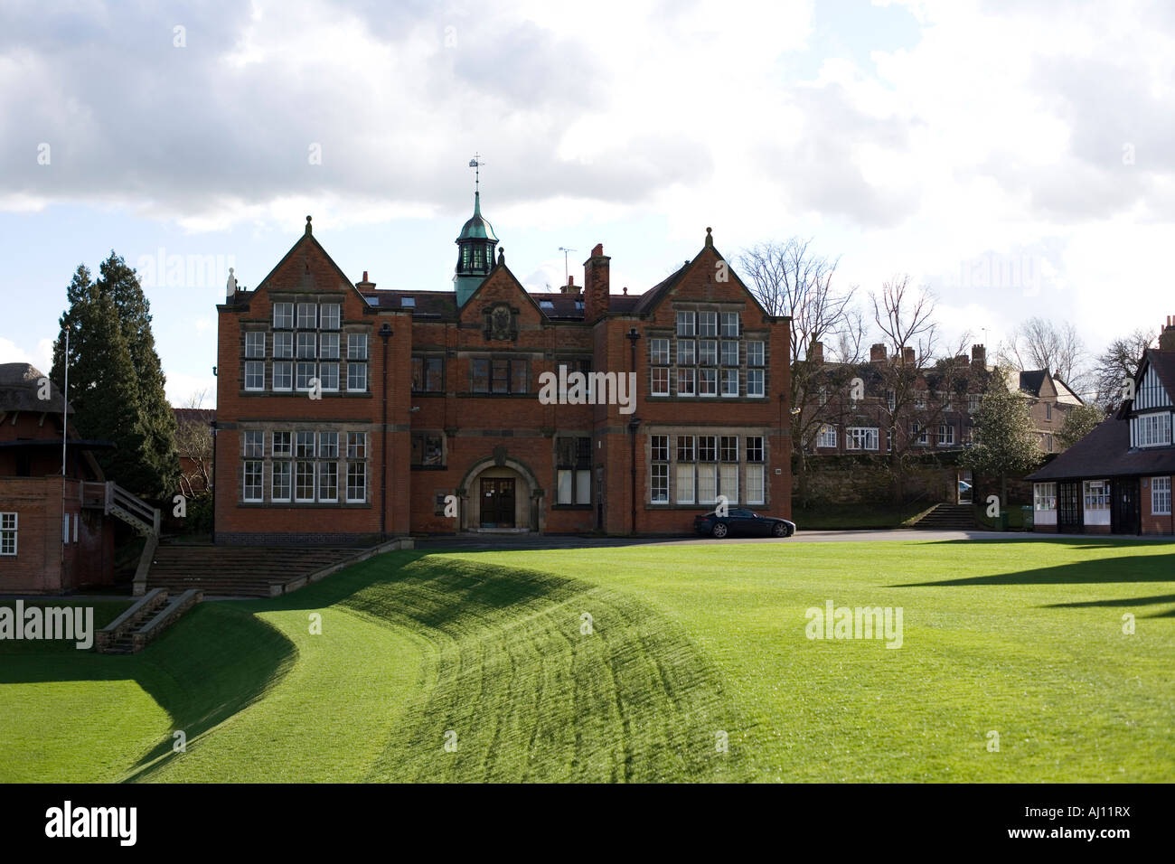 Repton roald dahl hi-res stock photography and images - Alamy