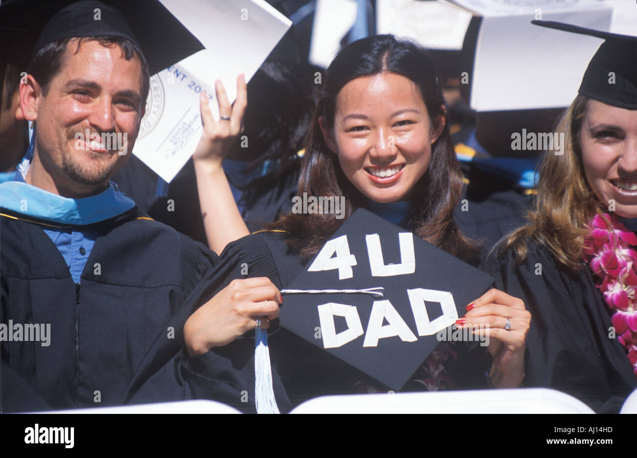 Asian american graduation family hi-res stock photography and images ...