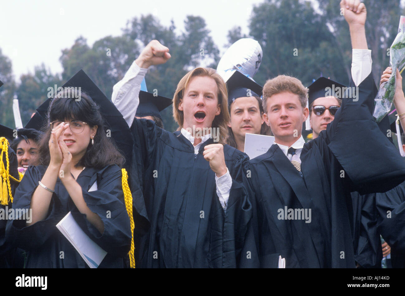 University graduation procession usa hi-res stock photography and ...