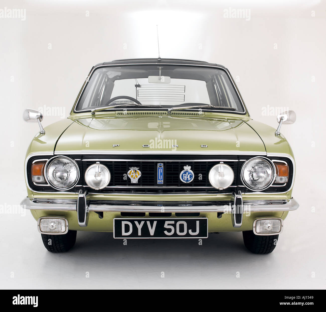 Ford cortina 1600e hi-res stock photography and images - Alamy