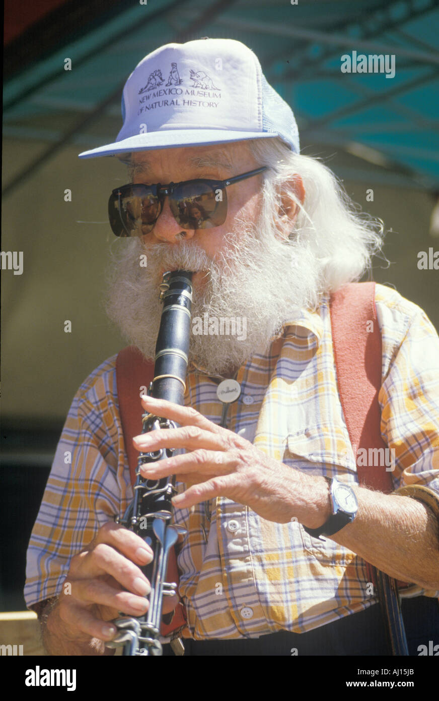 Man playing a clarinet hi-res stock photography and images - Alamy
