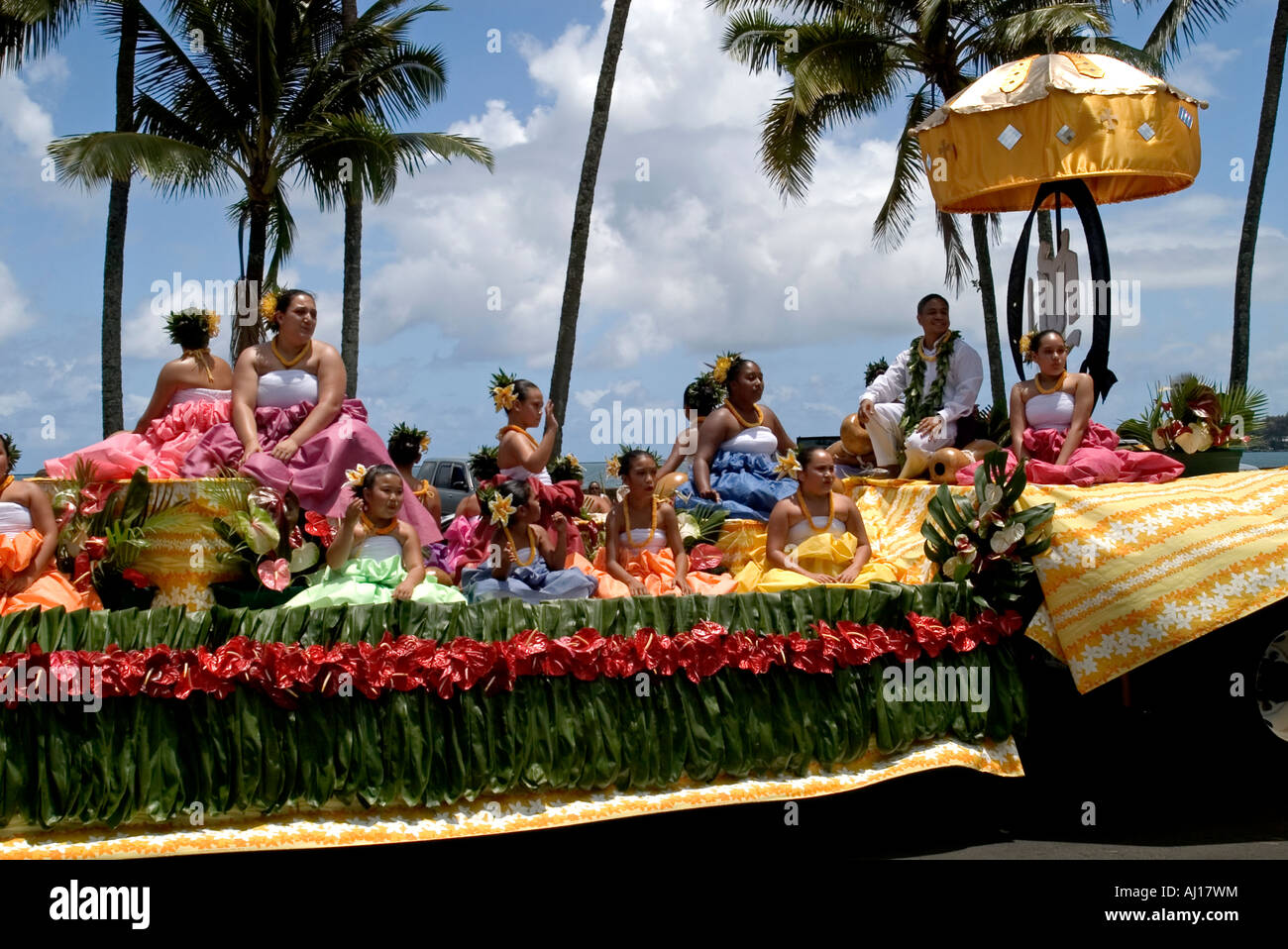 Hula dancing big island hi-res stock photography and images - Alamy
