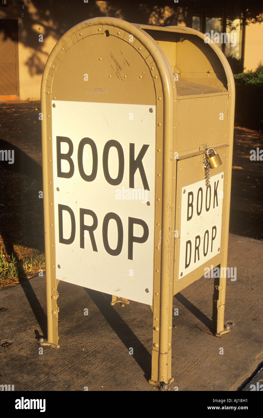A book drop for the Santa Clara County Library CA Stock Photo - Alamy