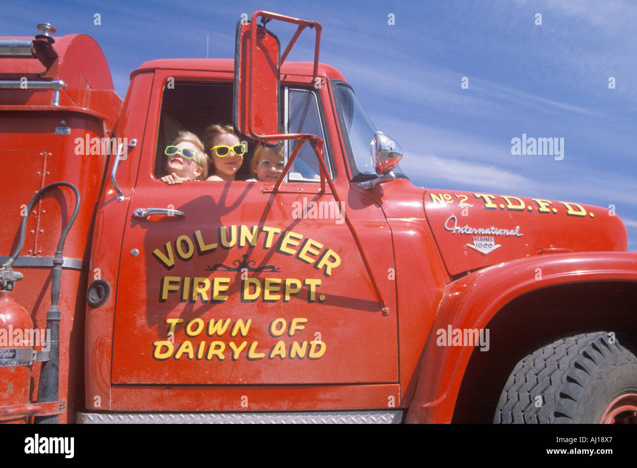 Children in fire engine hi-res stock photography and images - Alamy