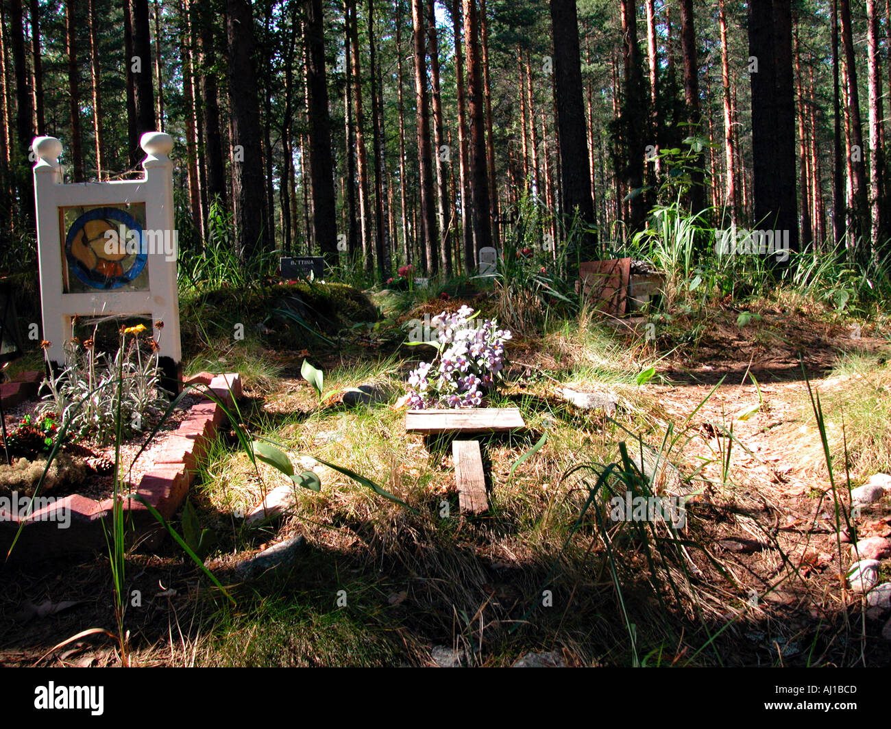 grave decoration for animals in animal cemetery in the near of Heinola ...