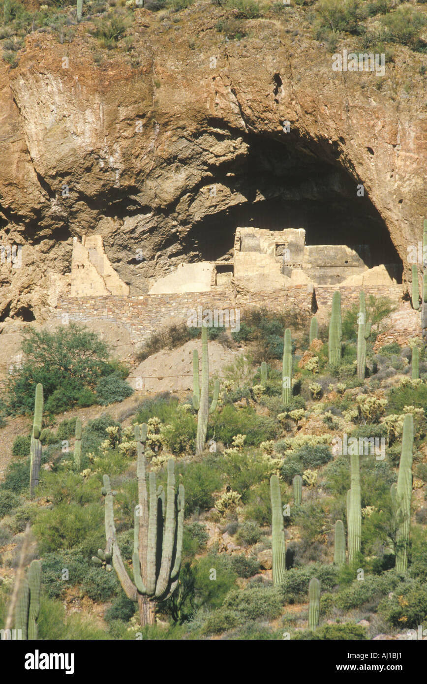 Native American cliff dwellings circa 1400 AD Tonto National Monument ...