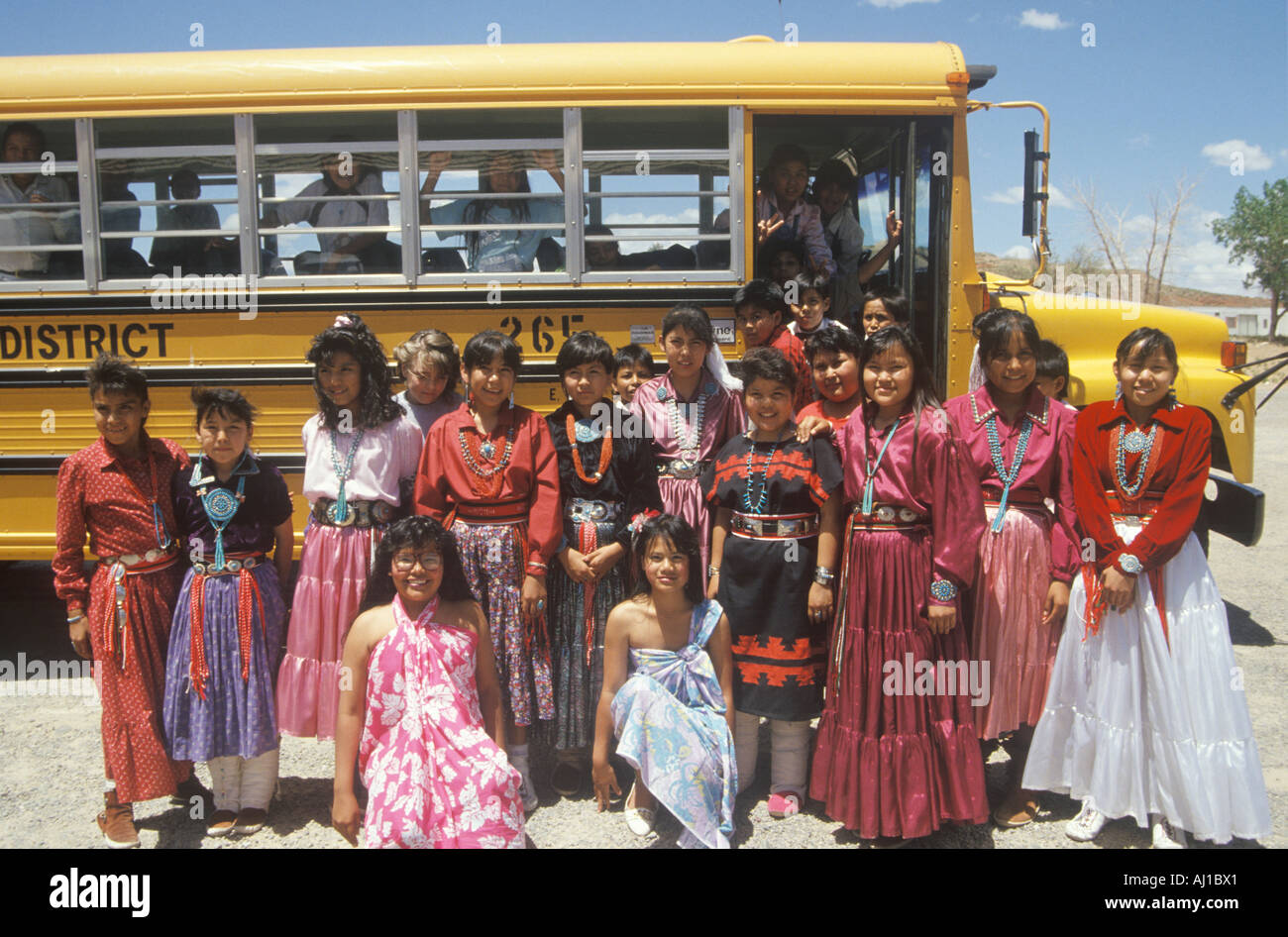 Native americans school hi-res stock photography and images - Alamy