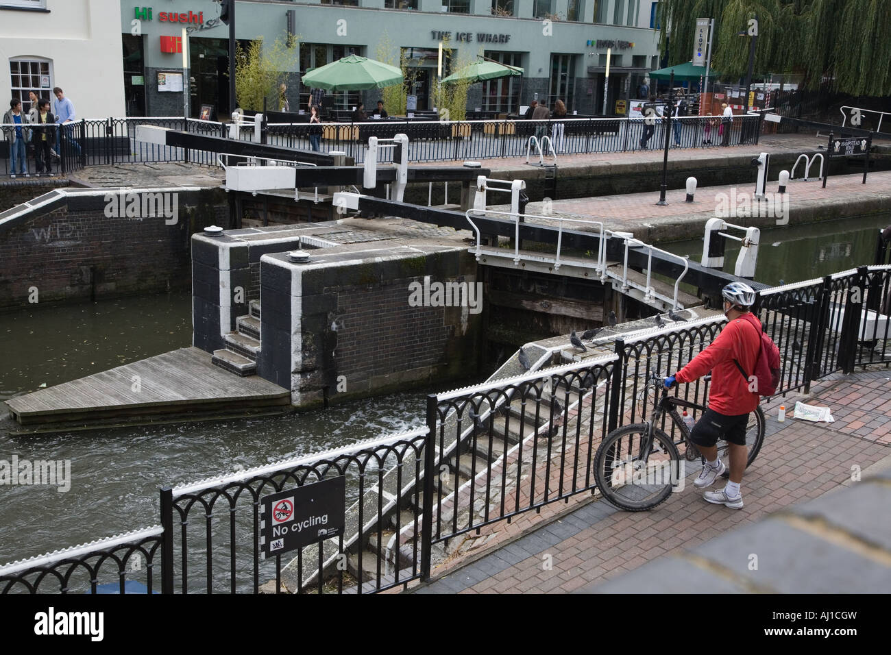 Hampstead road locks hi-res stock photography and images - Alamy