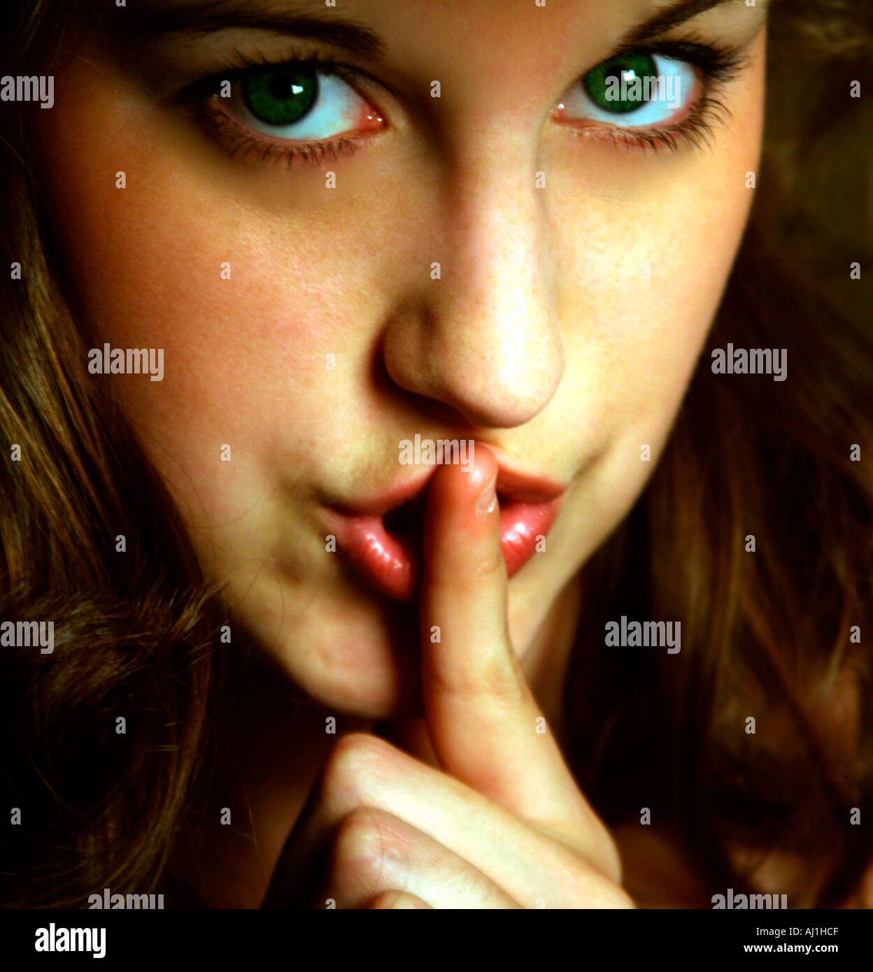 Quite please sign hi-res stock photography and images - Alamy