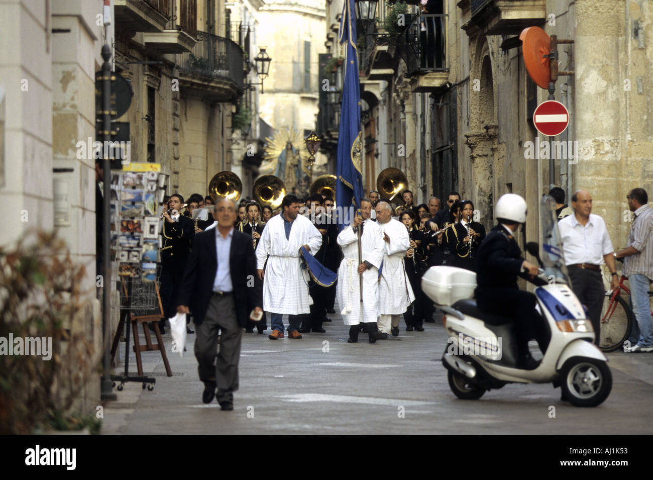 A religious procession in Vittorio Emanuele II street Lecce Puglia ...