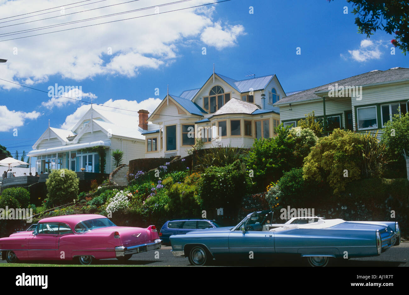 Street scene with houses and cars in Auckland New Zealand Stock Photo ...
