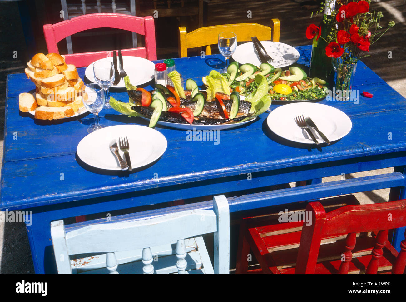 mediterranean restaurant lunch table Stock Photo - Alamy