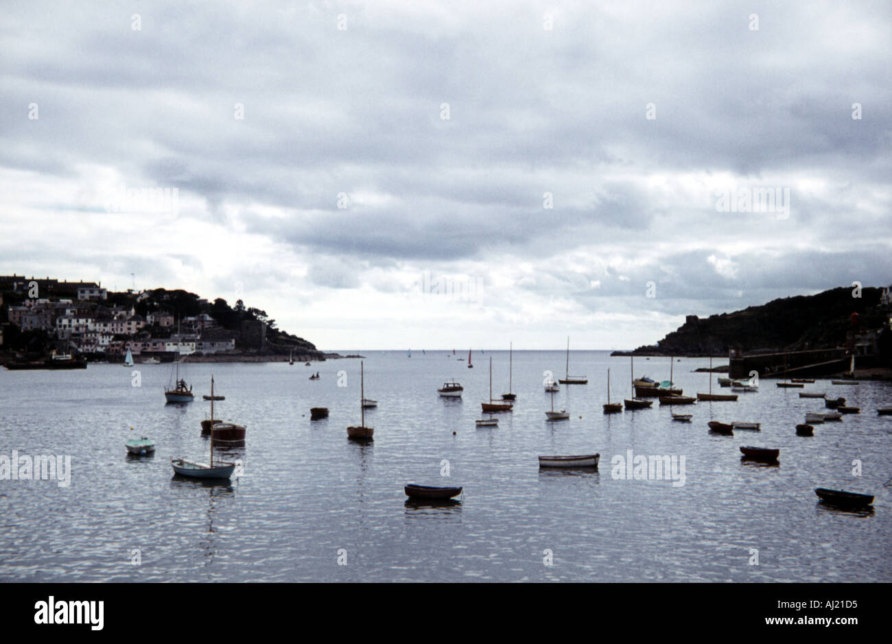 Overview picture many boats hi-res stock photography and images - Alamy