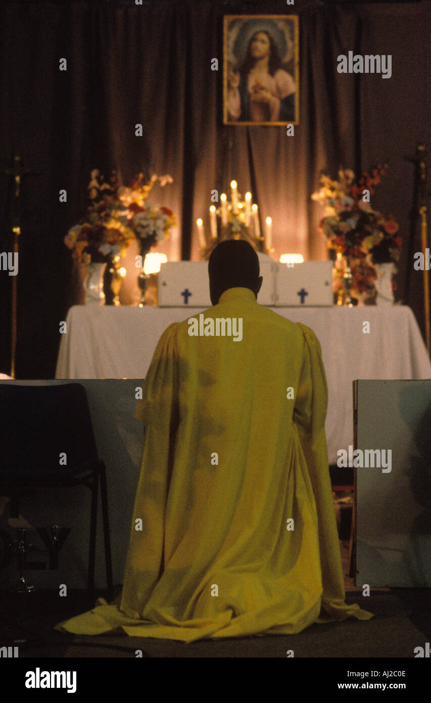 English church priest hi-res stock photography and images - Alamy