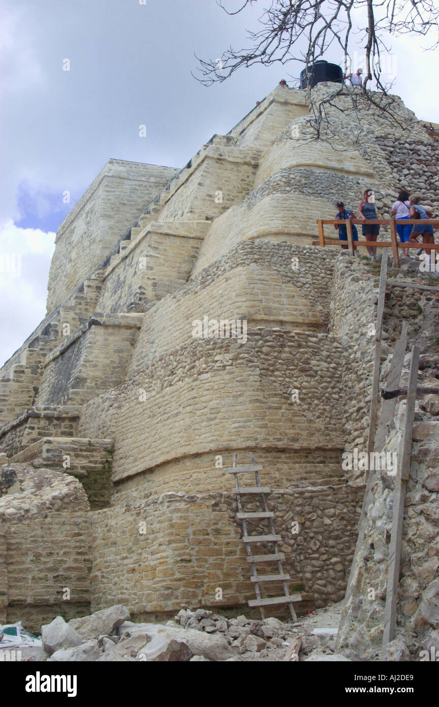 Belize altun ha ruins mayan hi-res stock photography and images - Alamy