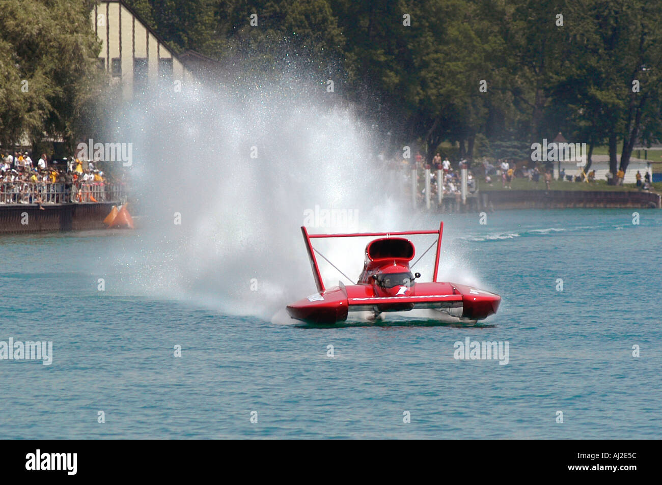 Hydroplane race team hi-res stock photography and images - Alamy