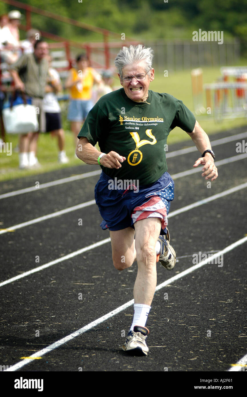 Senior olympics run hi-res stock photography and images - Alamy