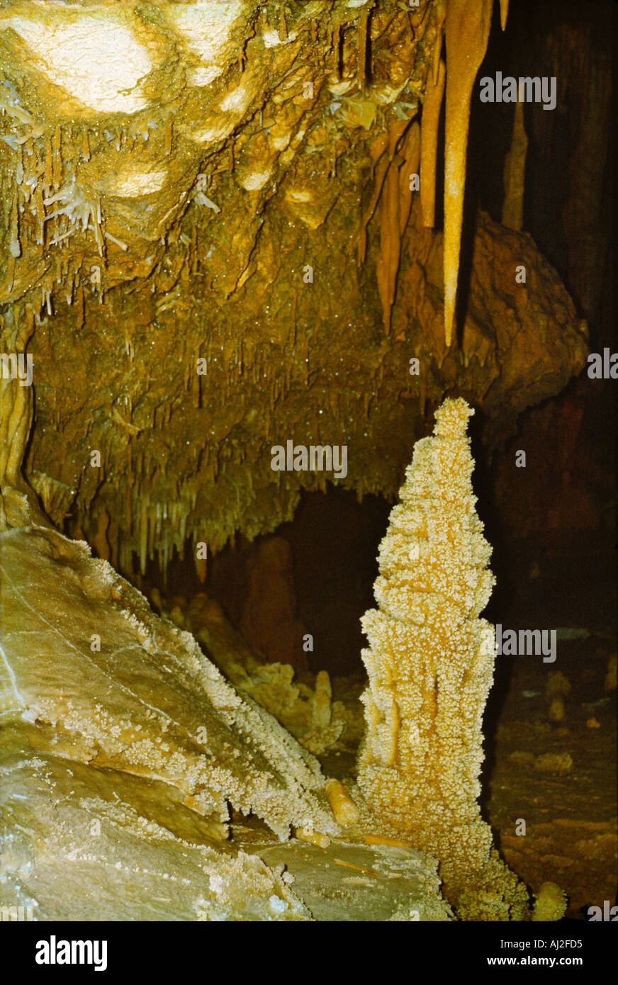 A spectacular cave colour and formation Stock Photo - Alamy
