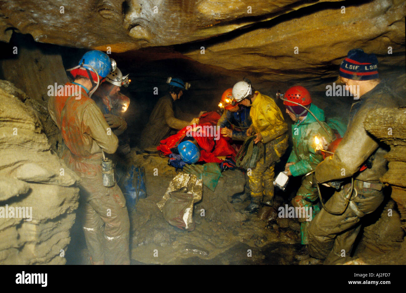 Cave rescue Exercise Tjoarvekrajgge (The Reindeer Antler Cave) Sørfold ...