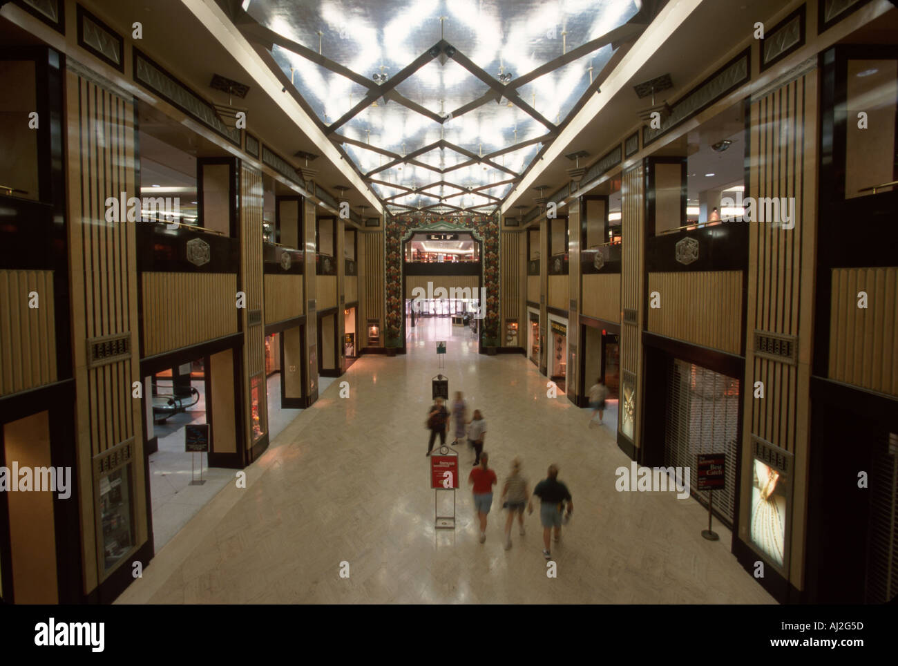 Carew Tower Cincinnati Stock Photos & Carew Tower Cincinnati Stock ...