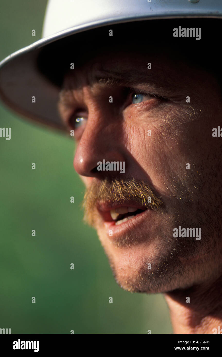 Canada works hi-res stock photography and images - Alamy