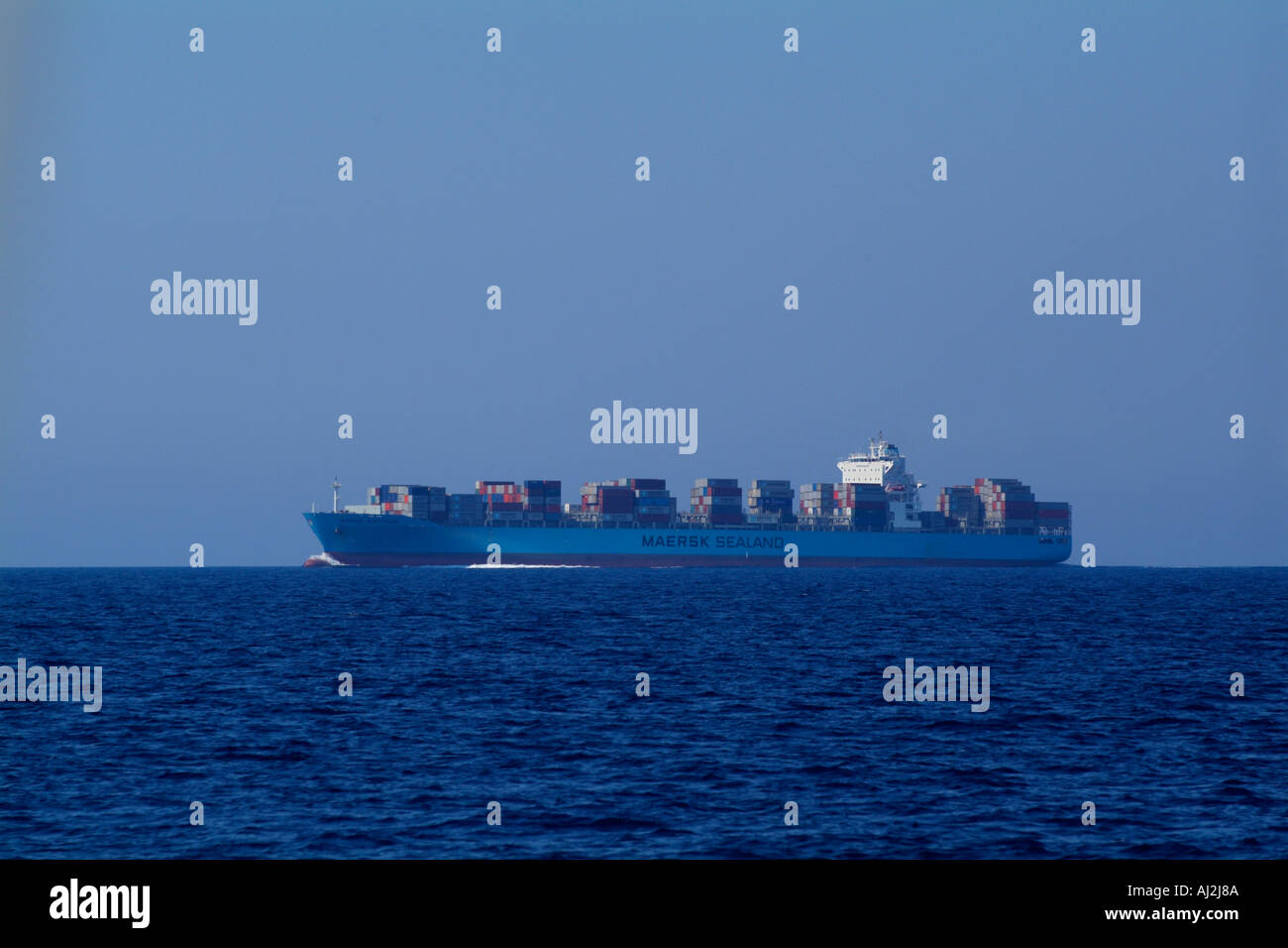 French container ship hi-res stock photography and images - Alamy