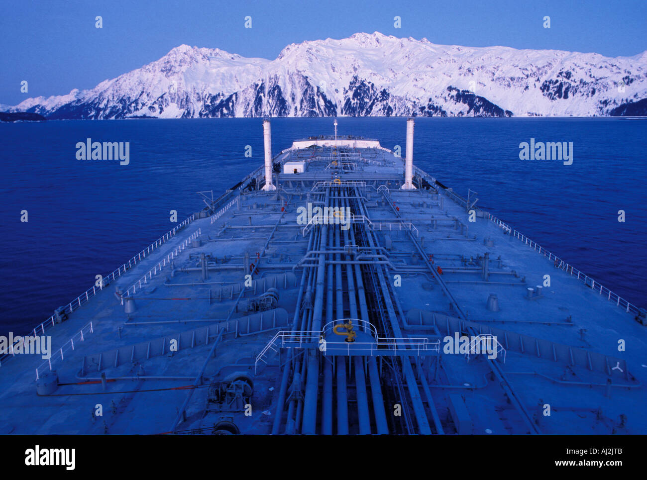 Alaska mountains snow oil hi-res stock photography and images - Alamy