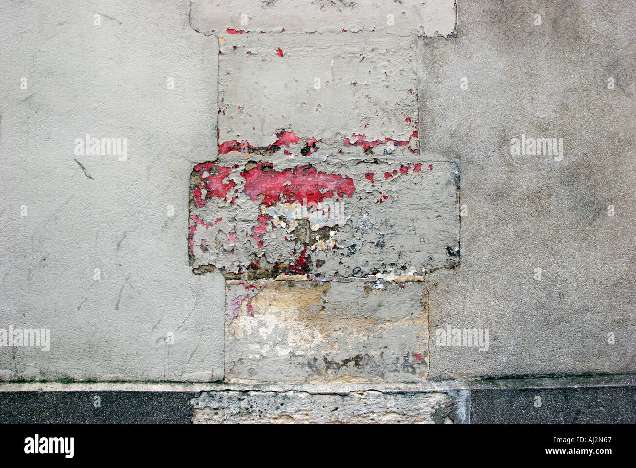 Paris France Remaining painting of a brick wall Stock Photo - Alamy