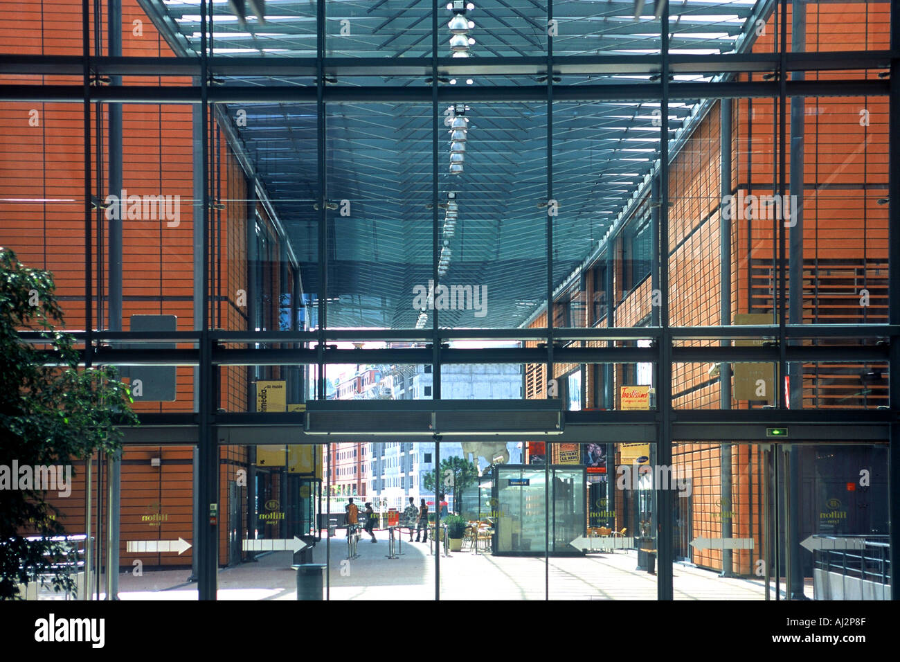 Cite europe shopping mall hi-res stock photography and images - Alamy