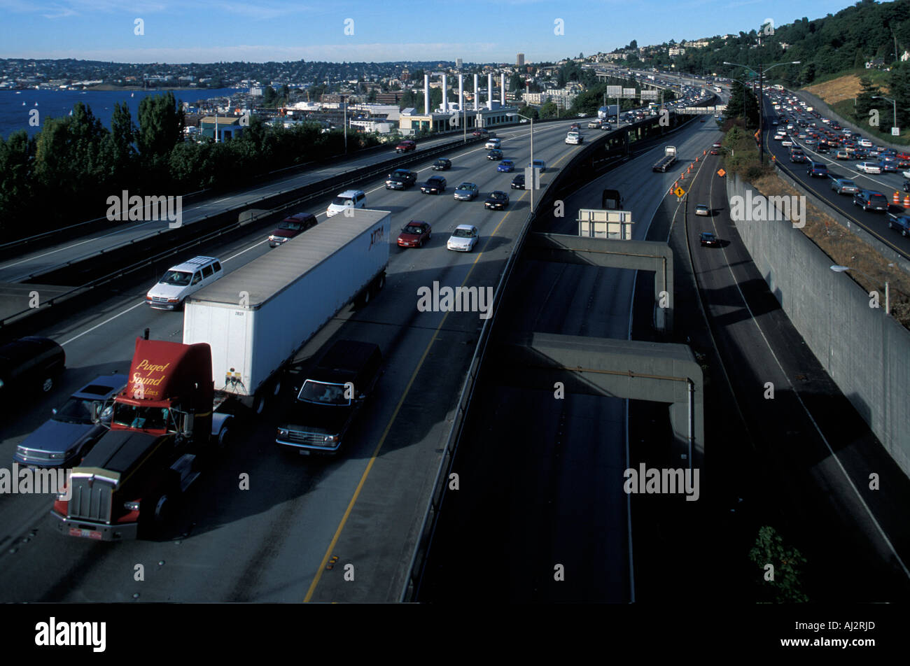 Seattle downtown freeway busy traffic hi-res stock photography and ...