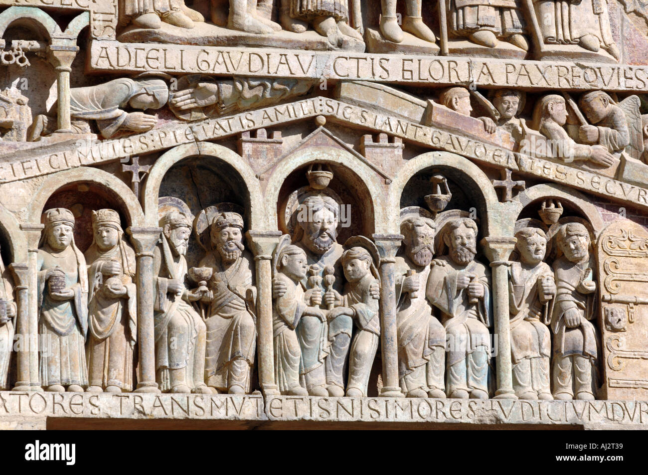 Tympanum aveyron conques hi-res stock photography and images - Alamy