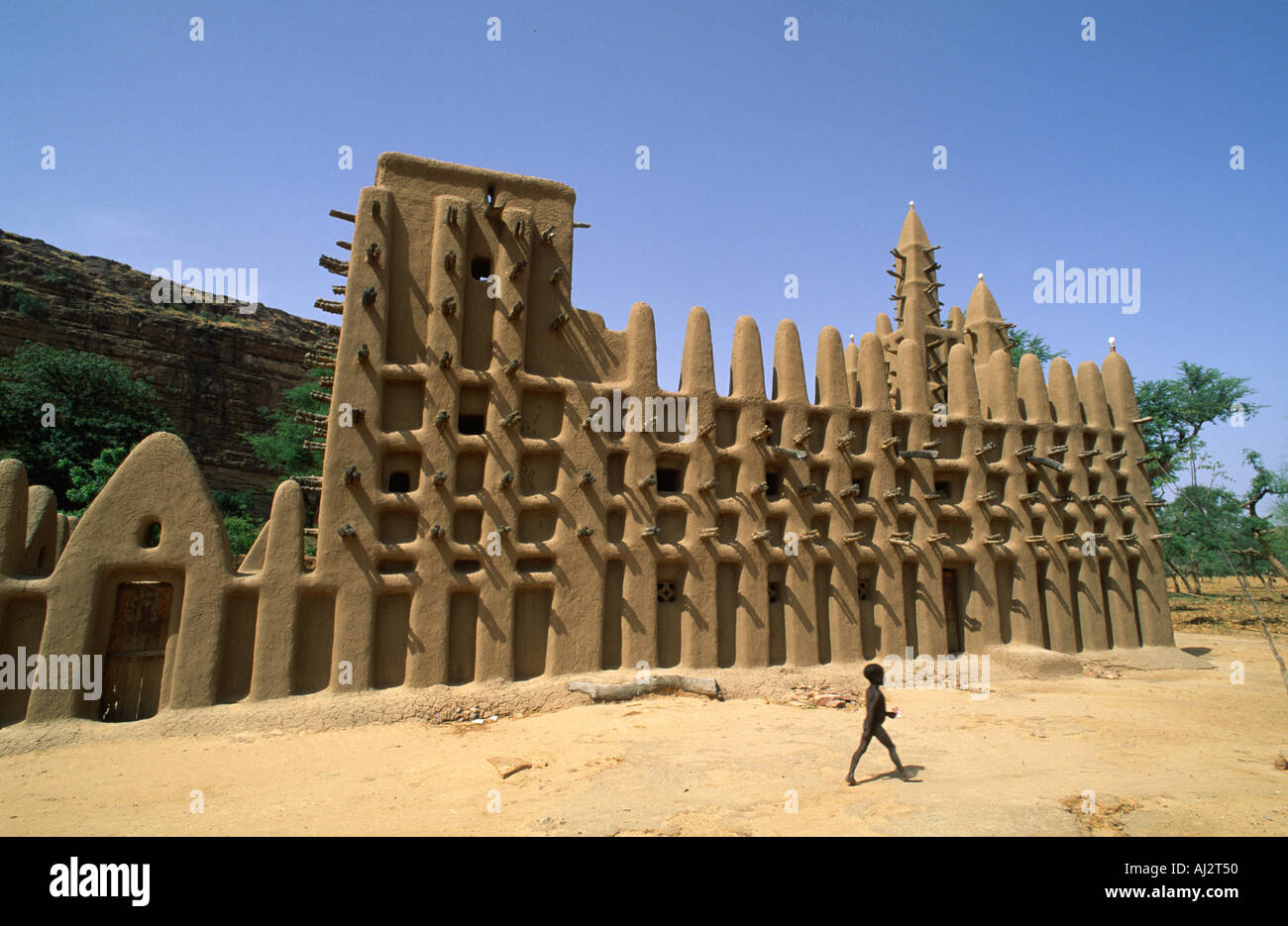 Sudanese style mosque hi-res stock photography and images - Alamy