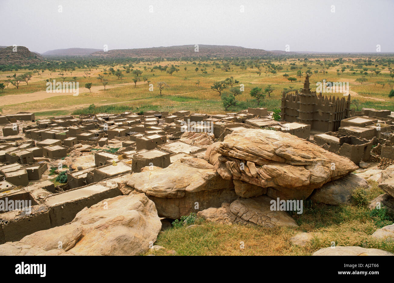 Bandiagara Escarpment High Resolution Stock Photography and Images - Alamy